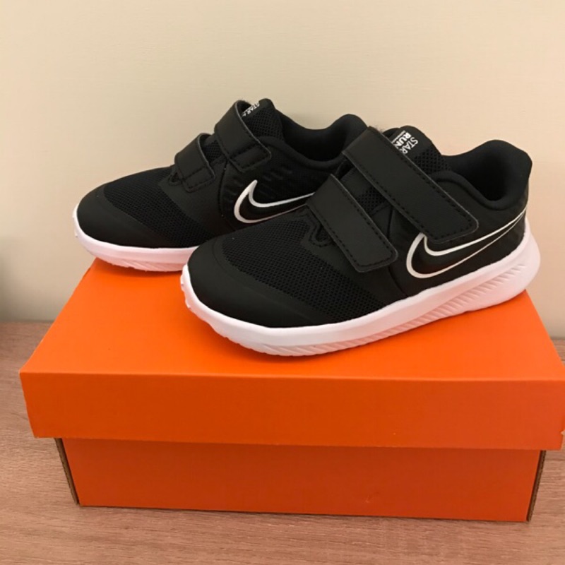 全新未穿 有盒 Nike Star Runner 2 嬰幼兒 7C / 13cm 黑白 | 蝦皮購物