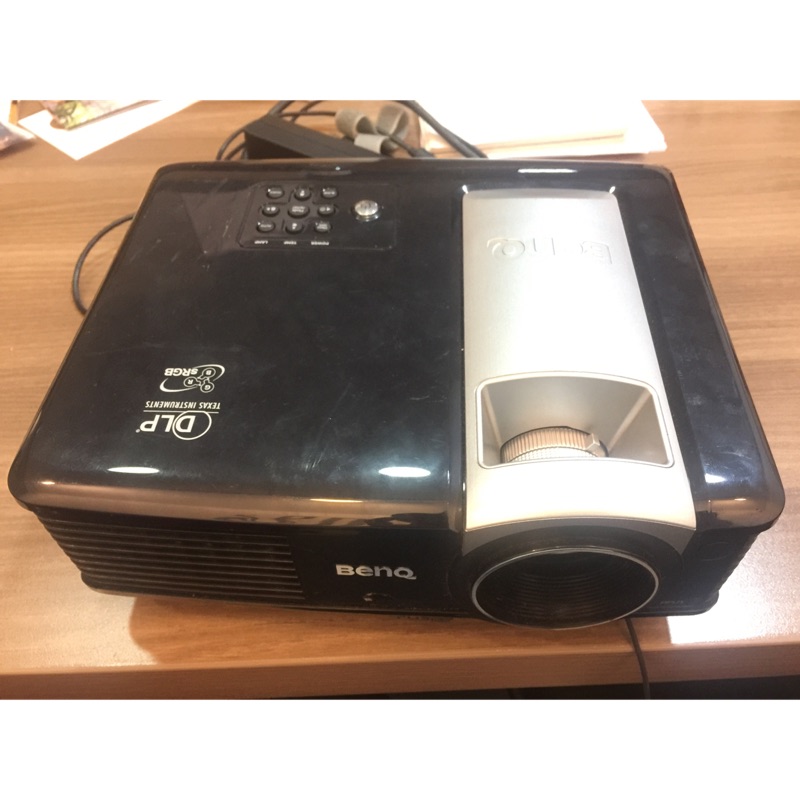 「下殺」BenQ二手投影機（新竹） | 蝦皮購物
