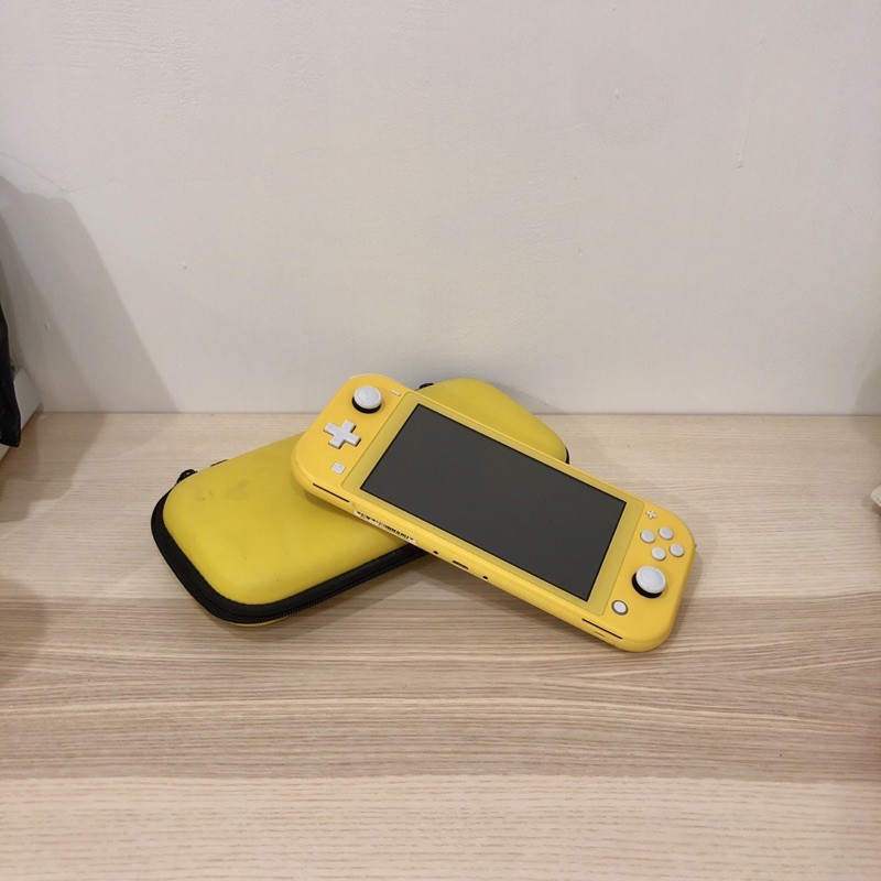 送動森遊戲片 任天堂 NINTENDO SWITCH LITE NS NSL 主機套裝黃色 | 蝦皮購物