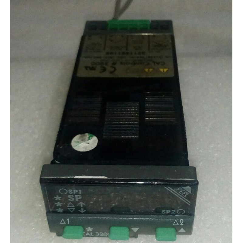 🌞二手CAL CONTROLS #3200 CAL3200 PID溫控器LED -200 +1800°C 100-240 | 蝦皮購物