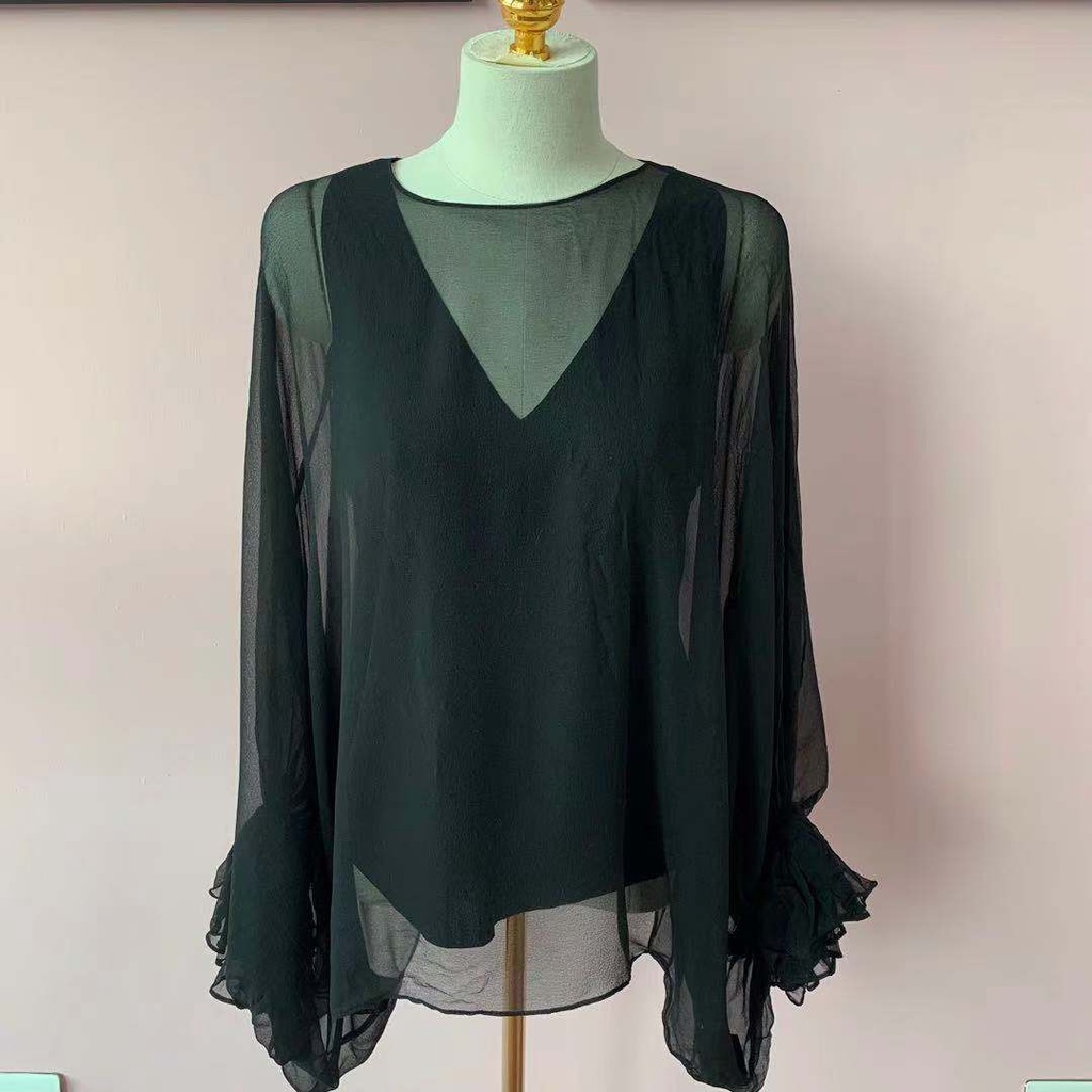 Scrappykoko店長 tehhan 二手拍- B116兩件式大蓬袖紗網上衣 | 蝦皮購物