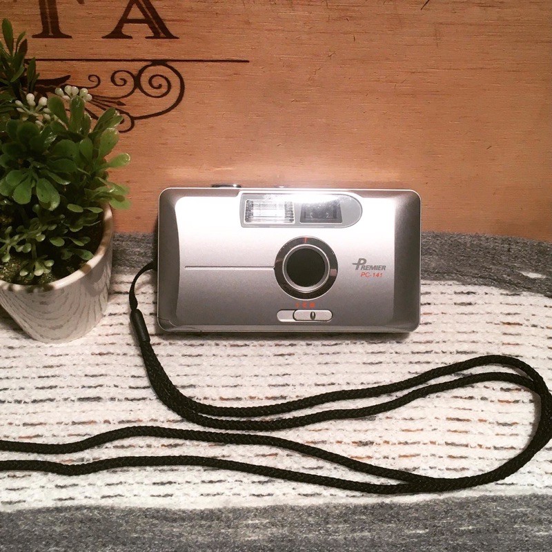 Premier PC-141 定焦相機 傻瓜相機 底片機 膠卷 | 蝦皮購物