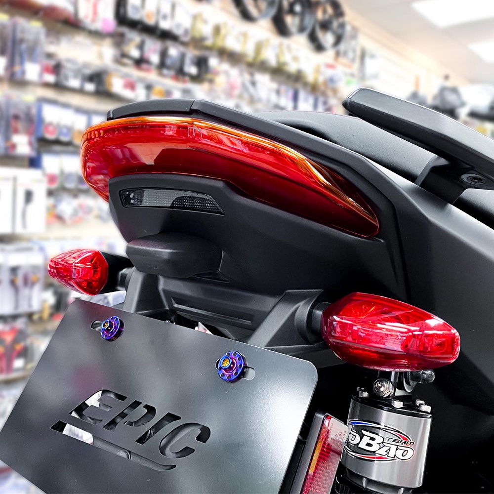 EPIC | 多色 後方向燈貼片 後方向燈 改色貼片 改色 貼片 附薄型雙面膠 適用 FORCE2.0 FORCE 二代 | 蝦皮購物