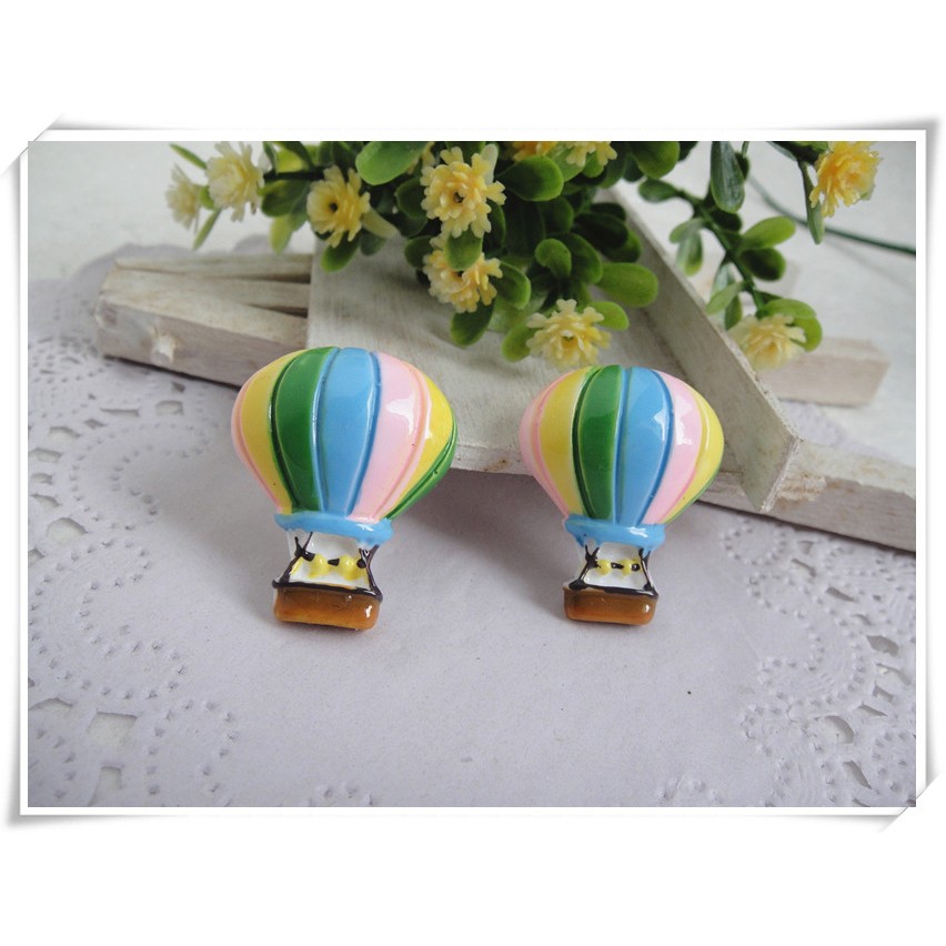 ☆荳荳龍~DIY手作黏土☆(P082) 熱氣球 樹脂貼飾 手機美容 髮飾貼片 一份3個20元 | 蝦皮購物