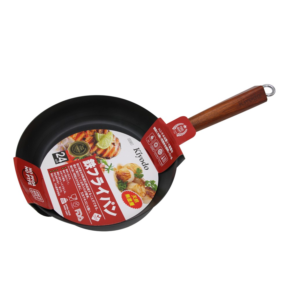 【Kiyodo】藍化鐵器平底鍋 24cm / 28cm (鐵鍋 藍化鐵 不沾鍋 適用任何爐具) | 蝦皮購物