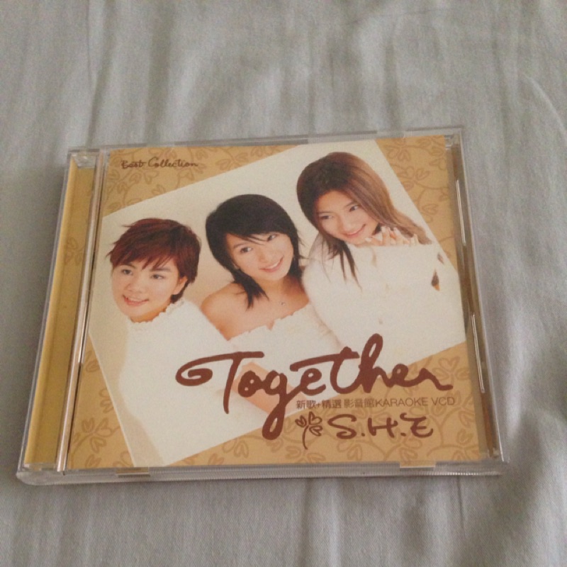 S.H.E Together 新歌+精選影音館 DVD | 蝦皮購物