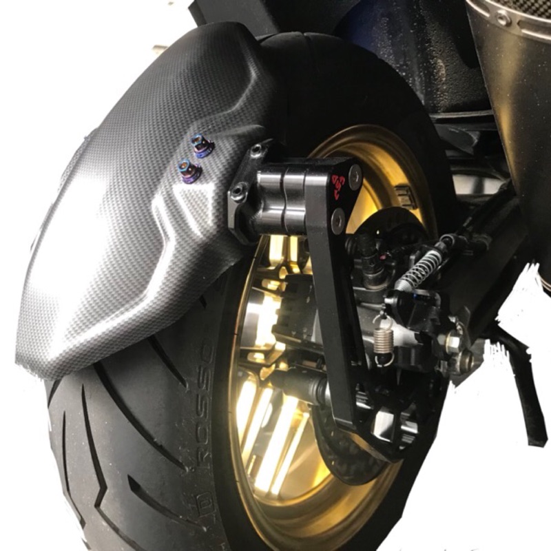 【HOT二輪】後土除 AK550 後擋泥板 原廠直上 / 惡搞FORCE SMAX土除通用 | 蝦皮購物