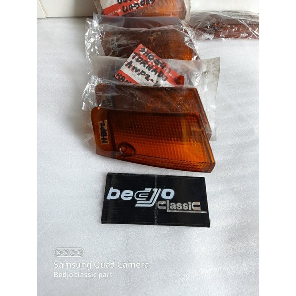 SUZUKI 鈴木龍捲風 gs gx shogun kebo 龍捲風 gs110 gs 110 原裝 SGP 轉向燈玻璃 | 蝦皮購物