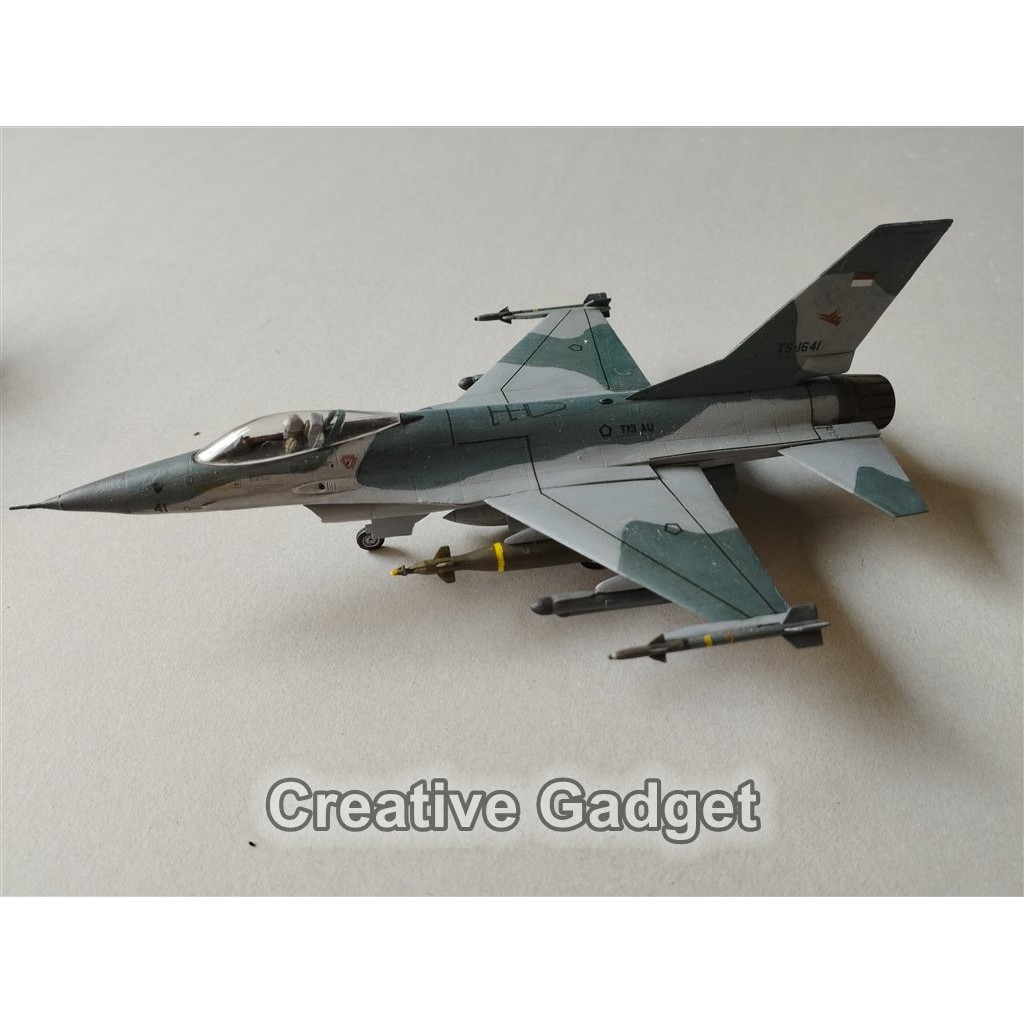 成品模型 1/72 F-16 TNI AU 戰隼全武器印尼 F16 Ex 模型套件學院 | 蝦皮購物