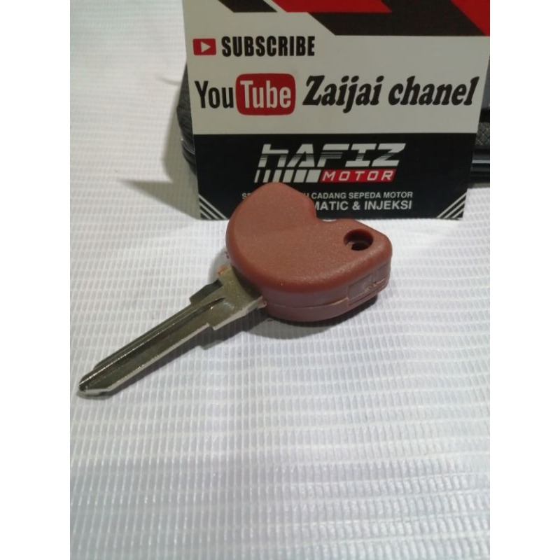 Vespa master Key vespa 巧克力萬能鑰匙配有芯片 | 蝦皮購物