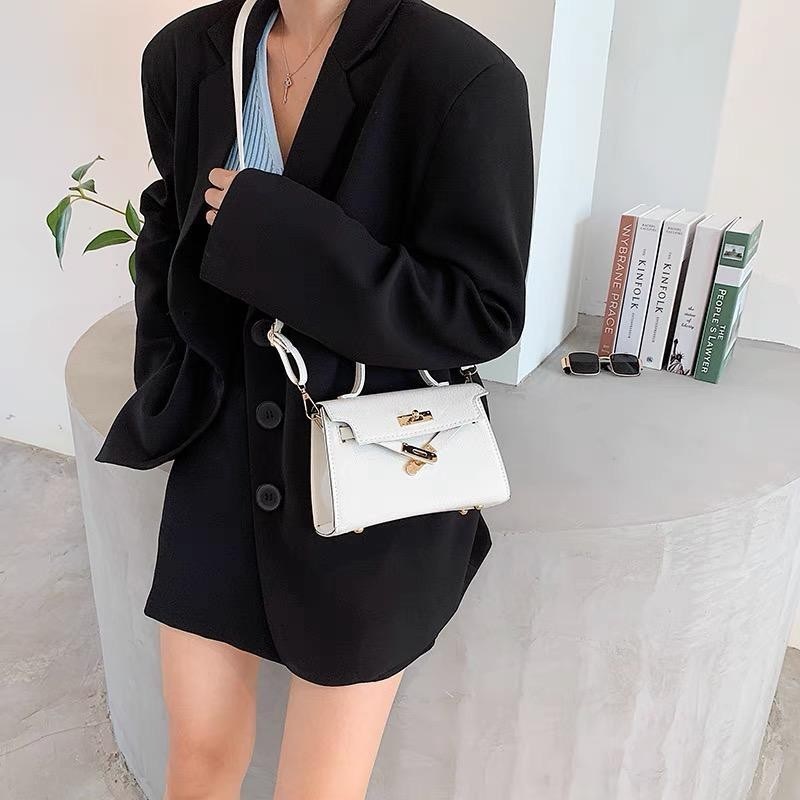 Kelly Slingbag 女包 Kelly's Sling Bag 純色 Slingbag 包 | 蝦皮購物