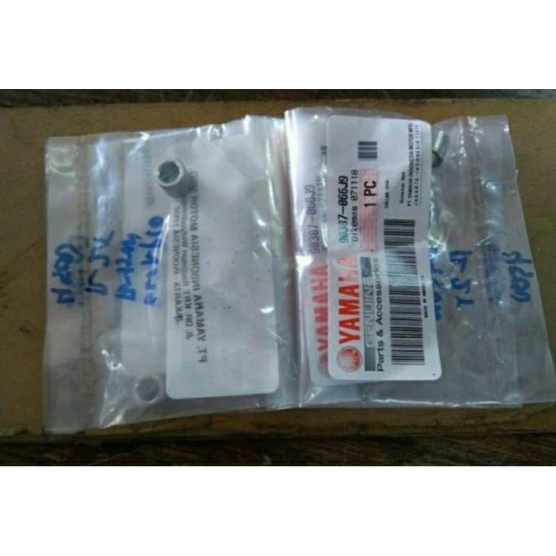 山葉 領 BOSS BOSS 襯套支架擋泥板支架 R15 VVA R 15 V4 VIXION R MT25 R25 O | 蝦皮購物