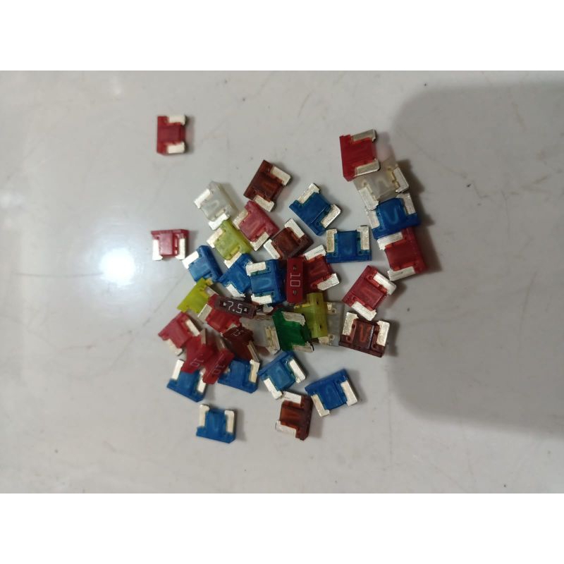 Innova NISSAN EXPANDER 微型保險絲 7,5A,10A,15A,20A,25A,30A | 蝦皮購物