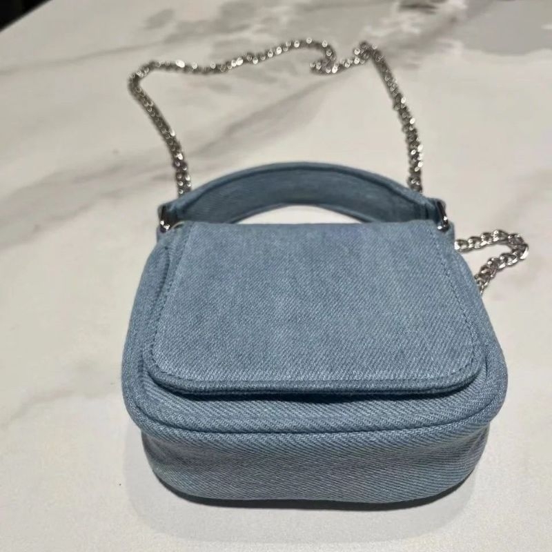 2023 denny-bug-mini 最新型號已填滿了已填充在已替換女性的各種迷你耳機中的迷你鏈條 | 蝦皮購物