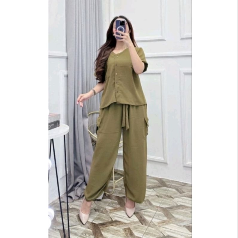 Venina ONE SET CARGO 女裝皺褶最新當代女裝 | 蝦皮購物