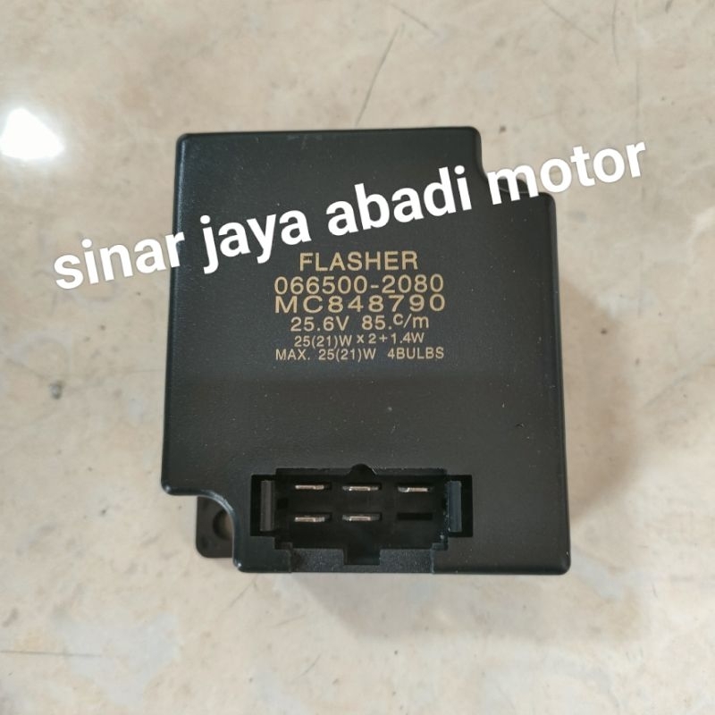 閃光器 066500-2080 MC 848790 25.6 V 4 燈泡腿 5 閃光燈 SEIN MITSUBISHI | 蝦皮購物