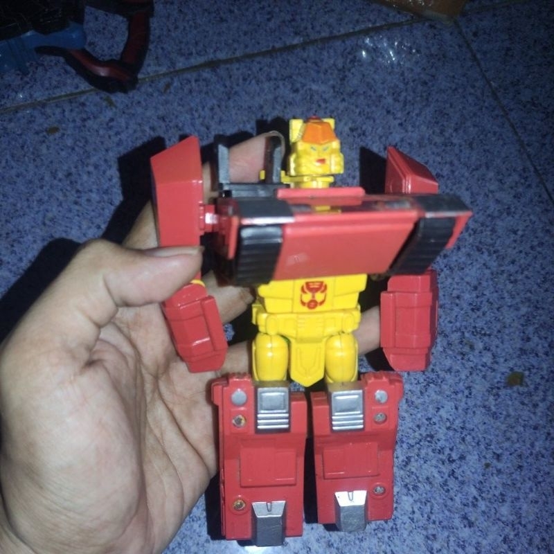 Transformers 變形金剛 G2 坦克威震天淘汰機雷霆坦克新聯盟復古機器人圖 蝦皮購物