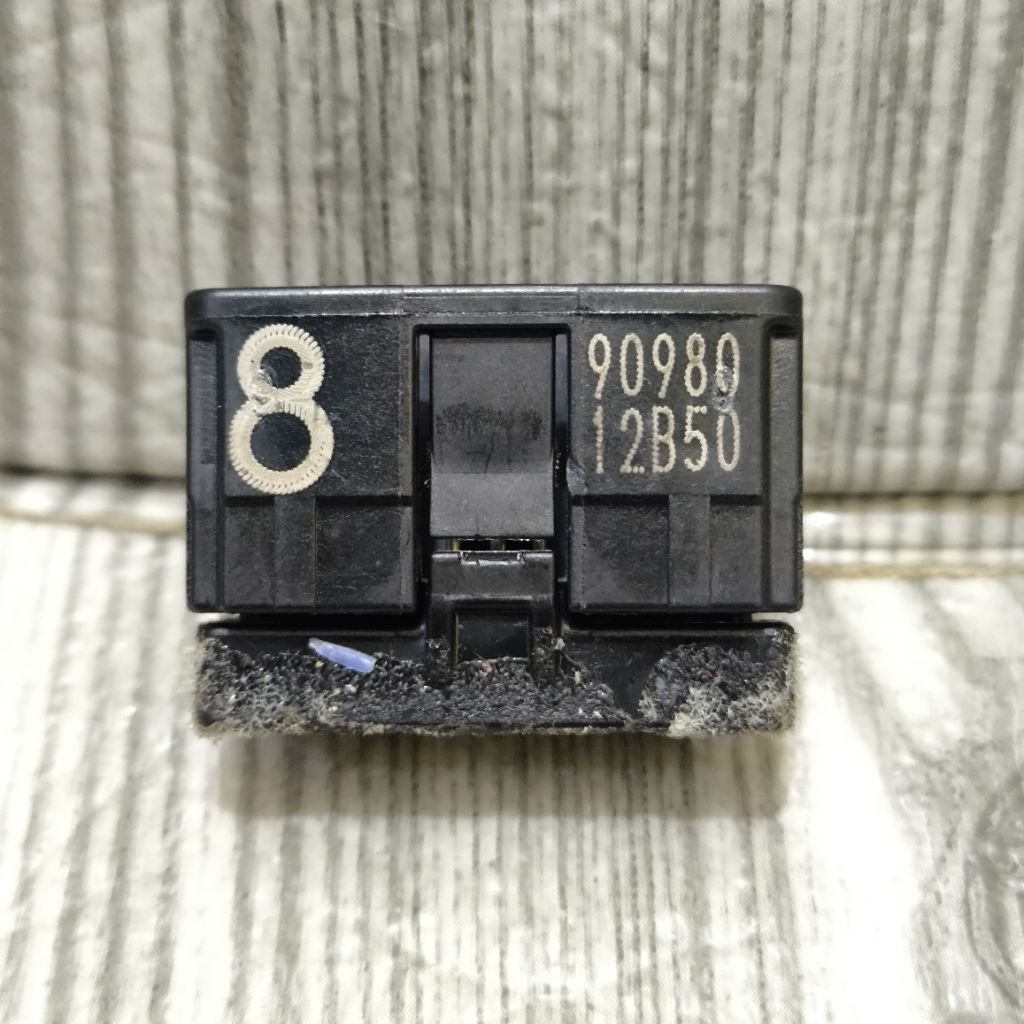 原裝豐田雷克薩斯 RX350 90980-12B50 外殼連接器 | 蝦皮購物