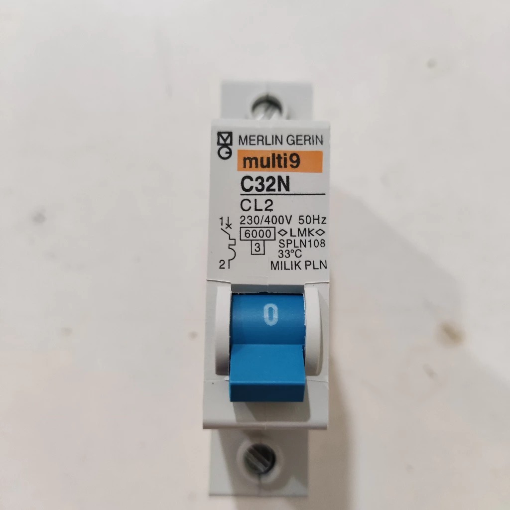 MCB MG Merlin Gerin Blue Multi9 2A 4A 6A 10A 16A AMPERE 標準PL | 蝦皮購物
