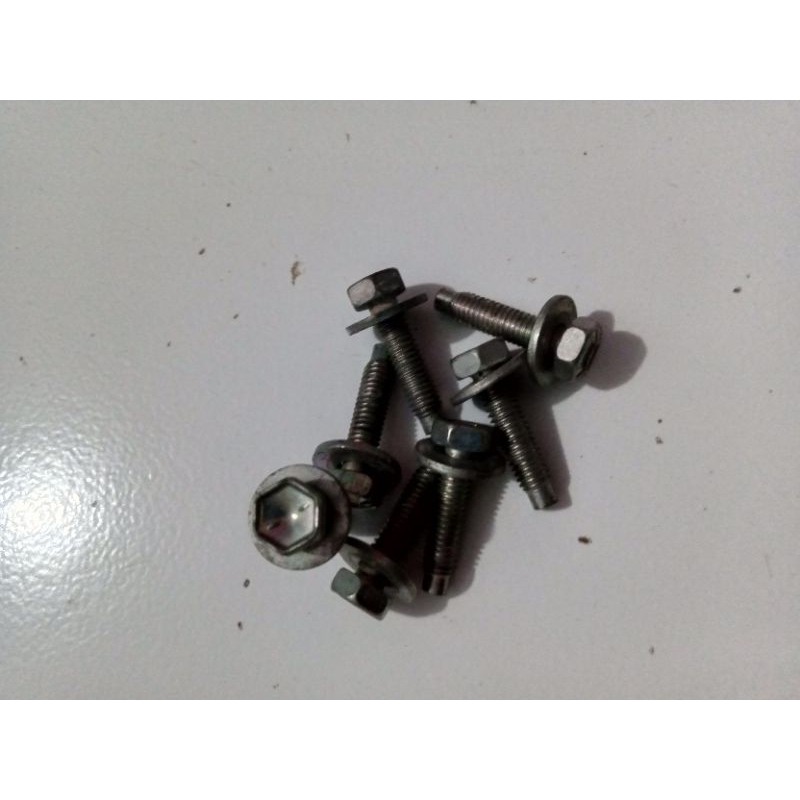 豐田單環螺栓板m6x2.5cm鑰匙12原裝 | 蝦皮購物