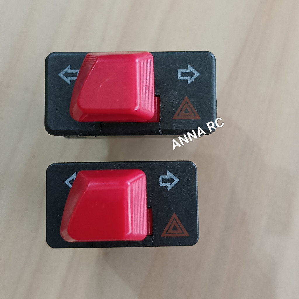 HONDA TOMBOL MERAH VIETNAM SEIN HAZARD 按鈕危險感應開關尺寸 30 毫米 34 毫 | 蝦皮購物