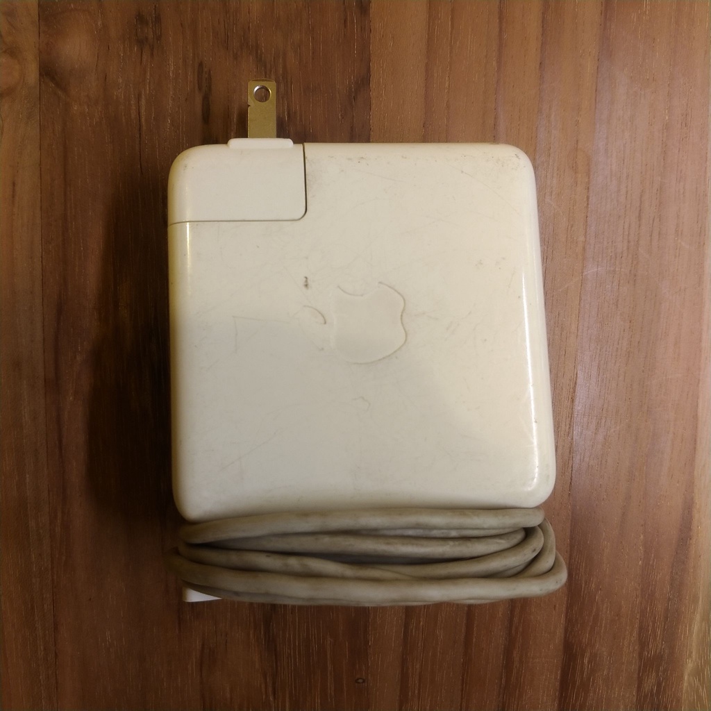 APPLE MagSafe Macbook Pro充電器 變壓器 A1222 ADP-85 CB A 85W | 蝦皮購物
