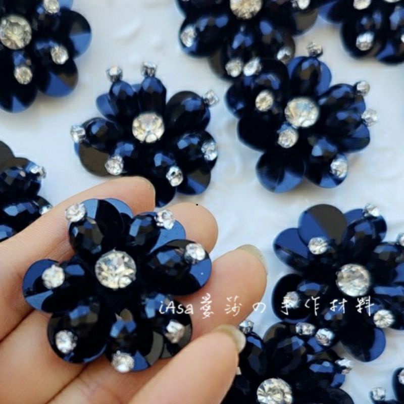 《iAsa愛莎の》手作材料 手縫釘珠刺繡花朵毛衣貼亮片水晶布貼補丁貼花衣服裝飾補破洞貼佈 | 蝦皮購物