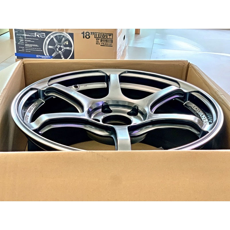 『B&A 』全新正日製5H114.3 Advan RG4 18吋輕量化璇壓框(Mazda3、WRX、CRV5） | 蝦皮購物