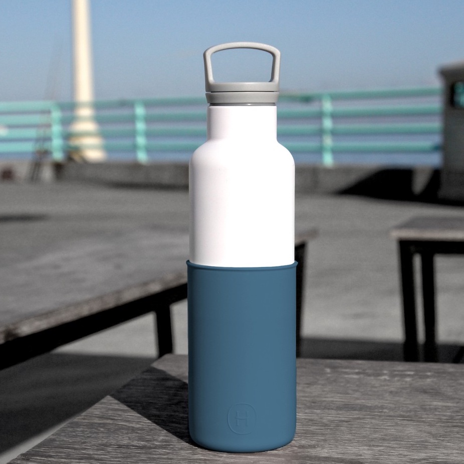 【現貨免運/附發票】美國 HYDY 時尚不銹鋼 保溫水瓶 白瓶 (海軍藍) 590ml 保溫瓶 水瓶 | 蝦皮購物