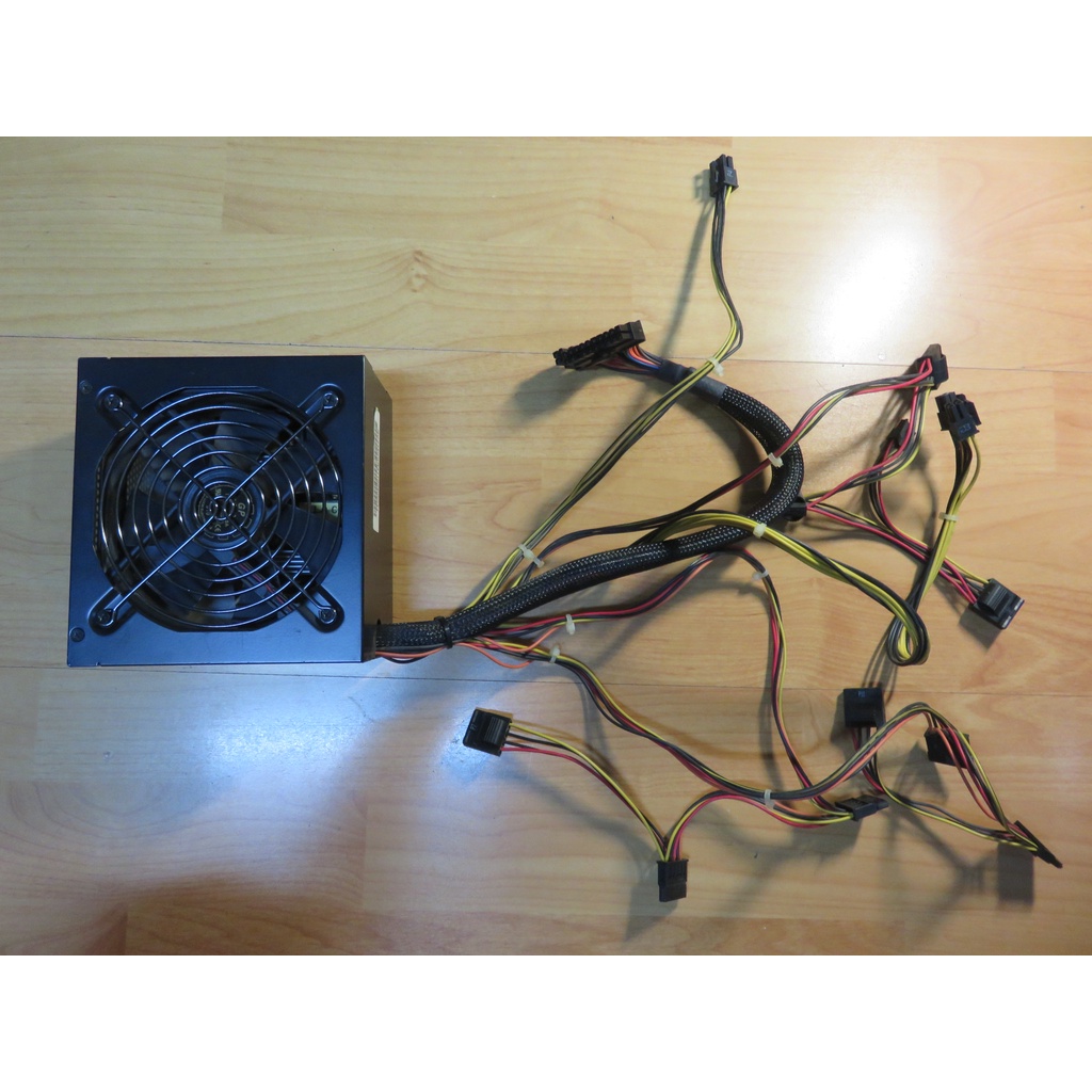 L.電源供應器-酷媽 RS-460-PCAR-A3 460W 12公分風扇 SATA 顯卡電源 直購價410 | 蝦皮購物