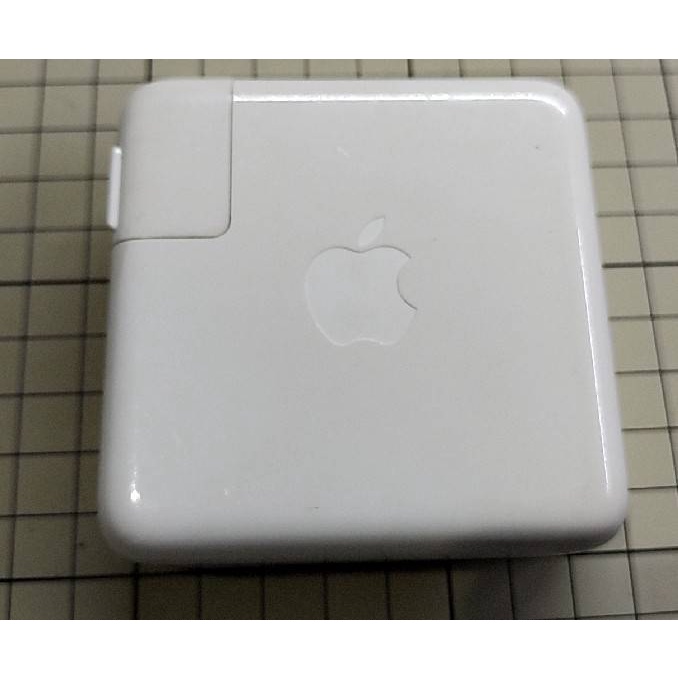 mac配件 蘋果 原廠 typec 變壓器 二手 APPLE 61W TYPE-C USB-C MacBook PRO | 蝦皮購物