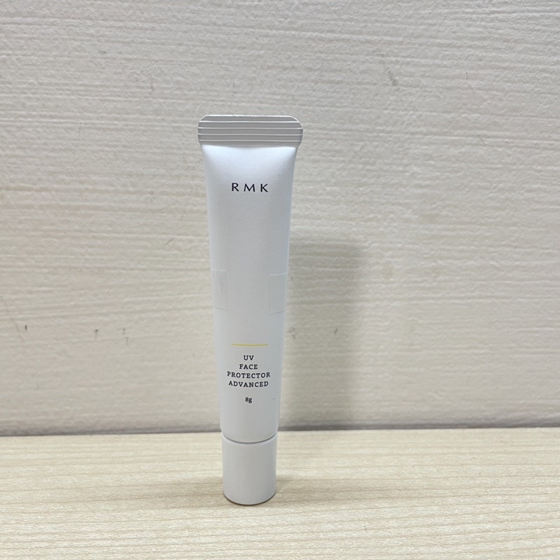 RMK UV防護乳(高效保濕型) 8g 全新 | 蝦皮購物