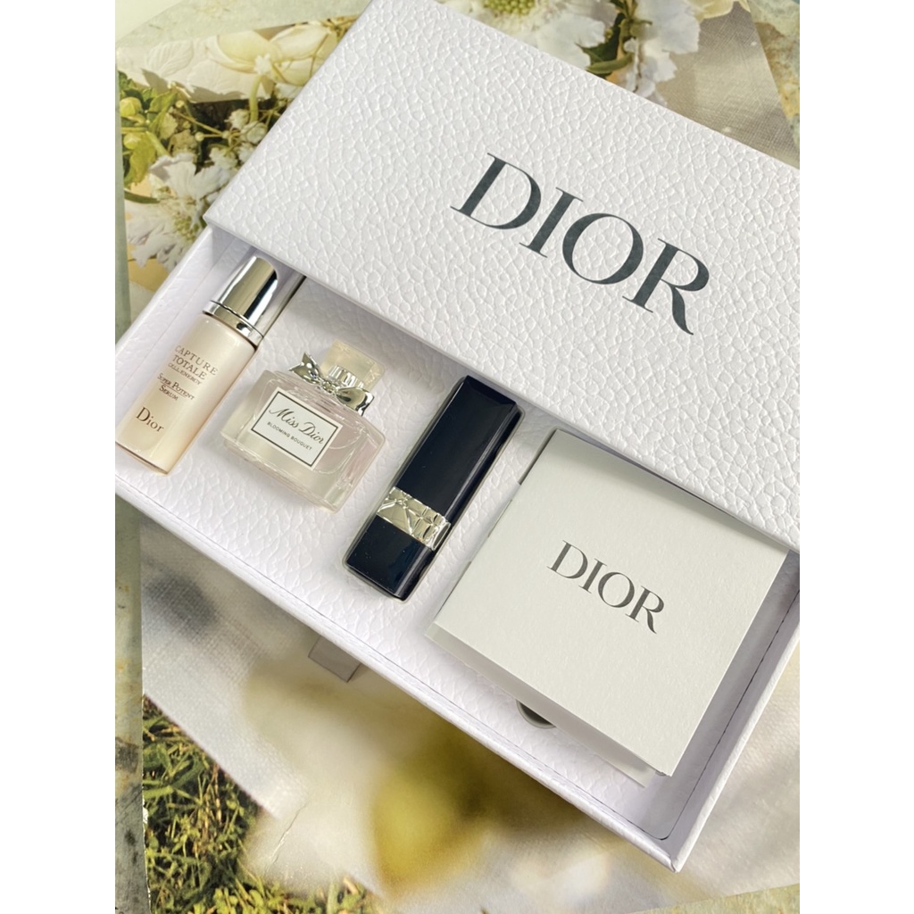 失心瘋頻道 ⚠現貨⚠DIOR美妍香氛三件組禮盒 逆時能量精華7ml Miss Dior香氛5ml 藍星唇膏1.5g | 蝦皮購物