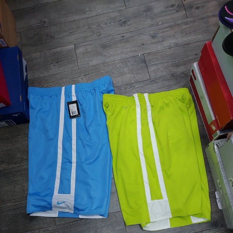 nike雙面穿籃球褲614451優惠價590元剩3xL超大正貨 | 蝦皮購物