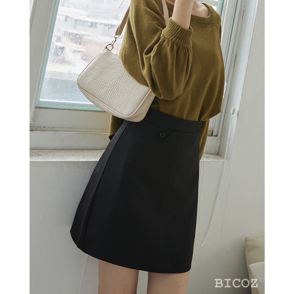 現貨｜BICOZ｜氣質素面A字短裙(2色) S~L 素面 A字裙 短裙 包臀裙 半身裙 百搭 高腰【21719】 | 蝦皮購物