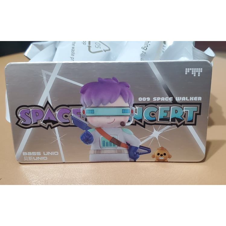 [現貨]POPMART 泡泡瑪特 Space Walker 宇宙音樂會 系列 隱藏款 貝斯 無外盒 全新未拆袋 盲盒 | 蝦皮購物