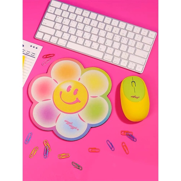 🌟現貨🌟正貨 wigglewiggle 滑鼠墊 | 蝦皮購物