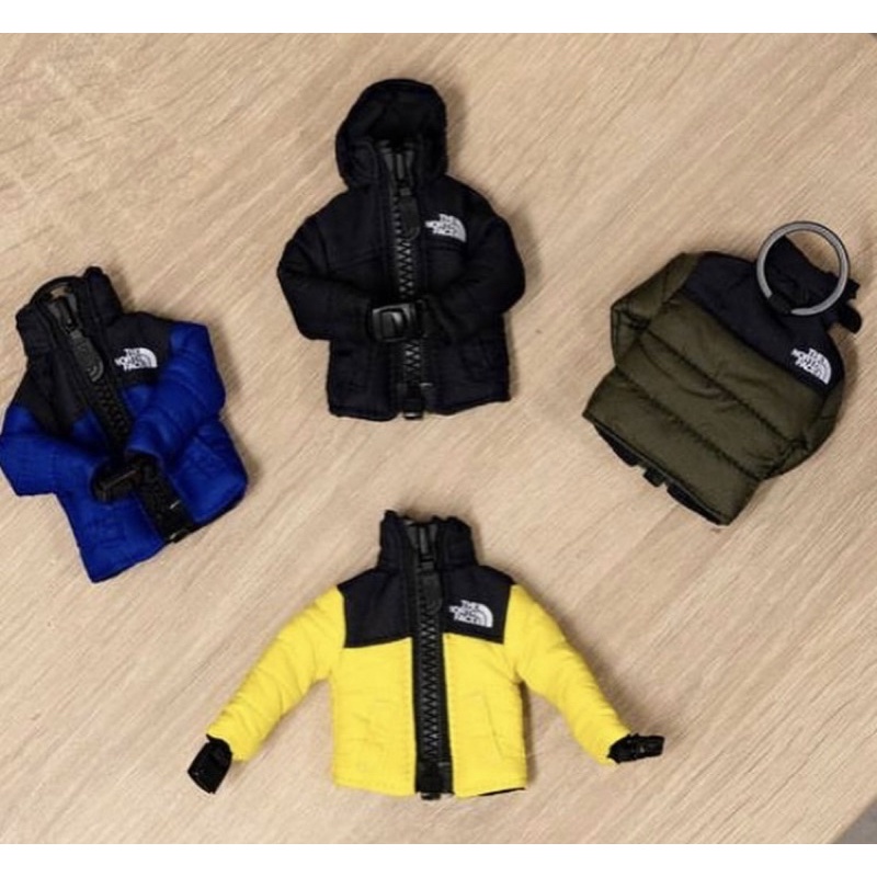 Ringo21 The North Face「Mini Nuptse Jacket」key case | 蝦皮購物