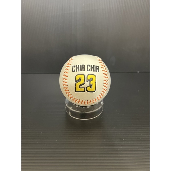 兄弟象 彭政閔 恰恰 CHIA CHIA 23 紀念球 | 蝦皮購物