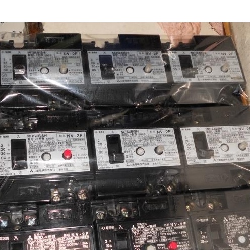 日本 三菱 漏電斷路器 NV-2F 100/200V通用2P 15A 20A 30A 過載+漏電保護 2P 2E | 蝦皮購物