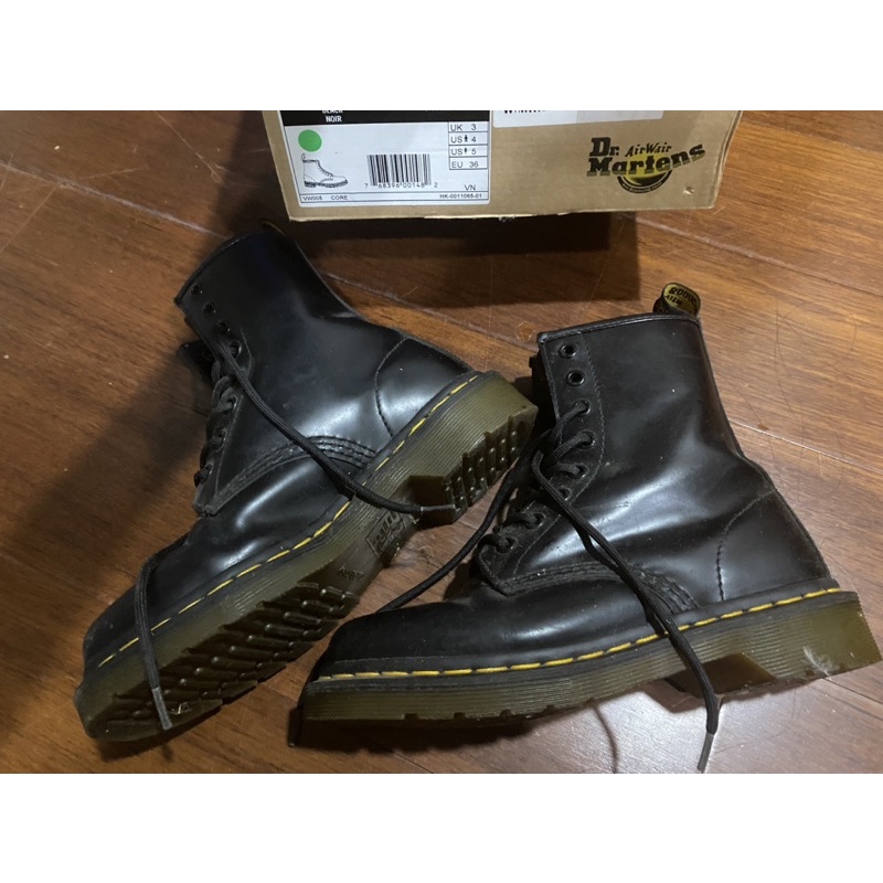 Dr martens 1460 八孔馬汀靴 UK3 正品 西門實體門市購入 | 蝦皮購物