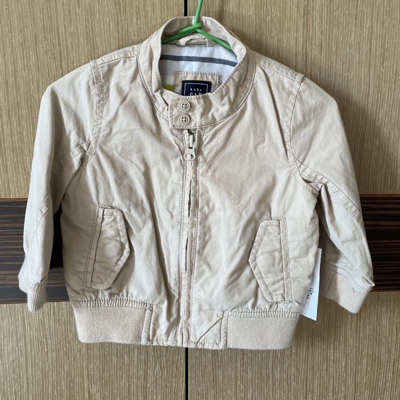 【全新】GAP卡其外套6-12m | 蝦皮購物