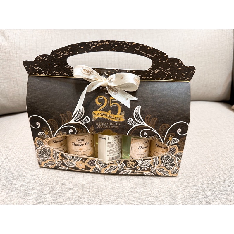 SABON 25週年沐浴油典藏禮盒100ml經典/白茶/綠玫瑰/茉莉/橙花/ | 蝦皮購物