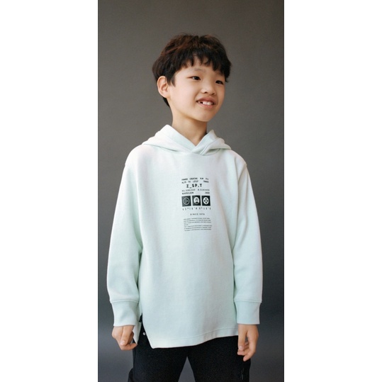 ZARA 壓紋連帽運動衫 9Y(134cm) | 蝦皮購物