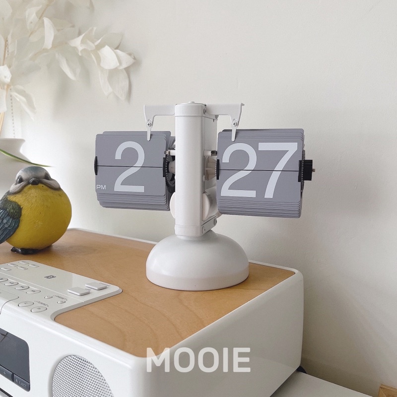 【MOOIE】 現貨24H出貨 韓國ins風復古自動翻頁鐘錶 客廳擺件座鐘 簡約風 | 蝦皮購物