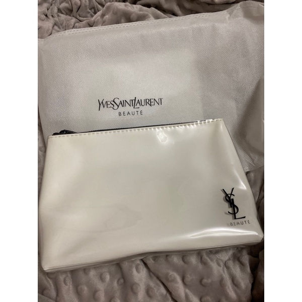 🔥台灣公司貨🔥YSL聖羅蘭時尚訂製純白化妝包 附防塵袋 | 蝦皮購物