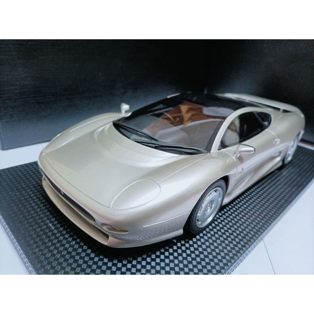 1/18 原廠捷豹美洲虎樹脂仿真雙門跑車模型Jaguar XJ220 1992特價 | 蝦皮購物
