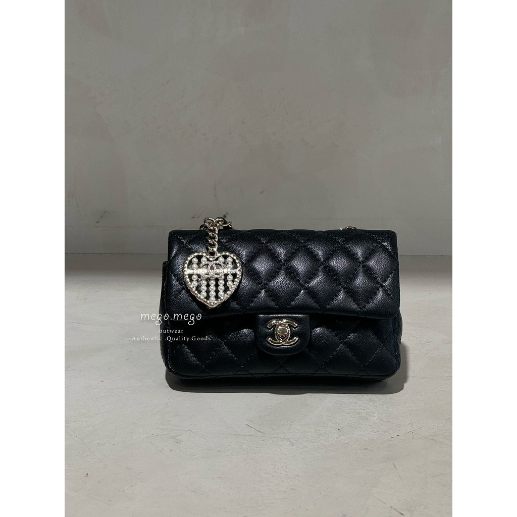 CHANEL 25A CF包包掛飾 黑金 | 蝦皮購物