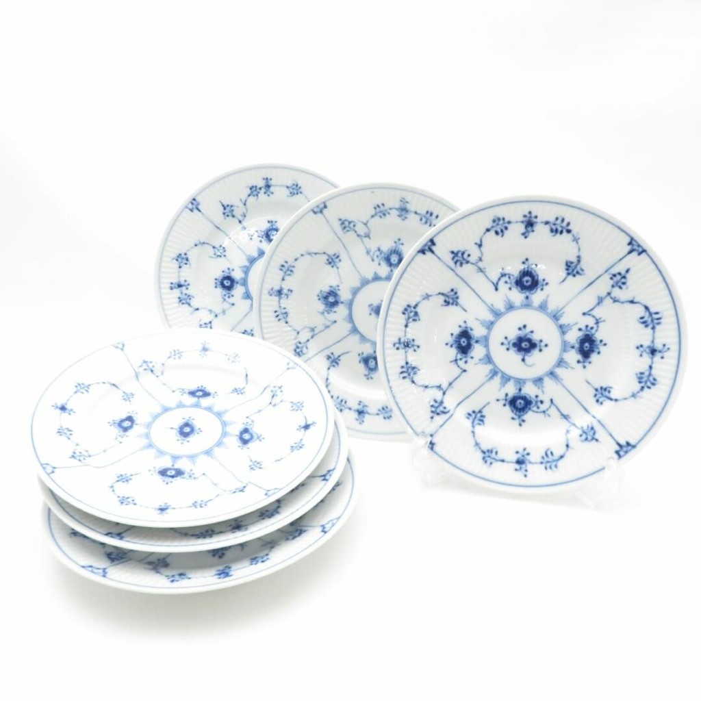 ROYAL COPENHAGEN 盤子 餐盤 唐草 19cm 套裝 甜品 日本直送 二手 | 蝦皮購物