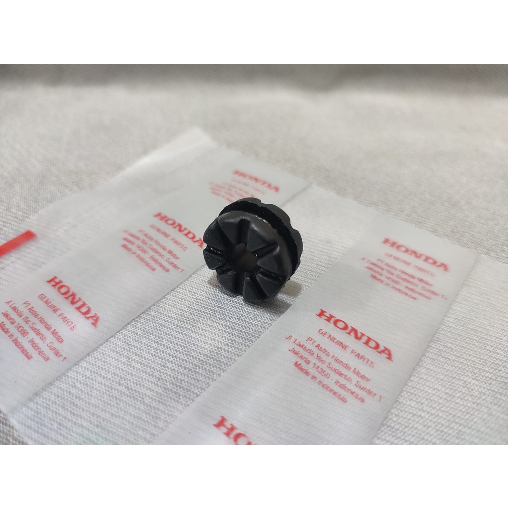 HONDA 本田 CBR Verza Supra PCX CS1 橡膠尾燈尾燈橡膠軸承 | 蝦皮購物